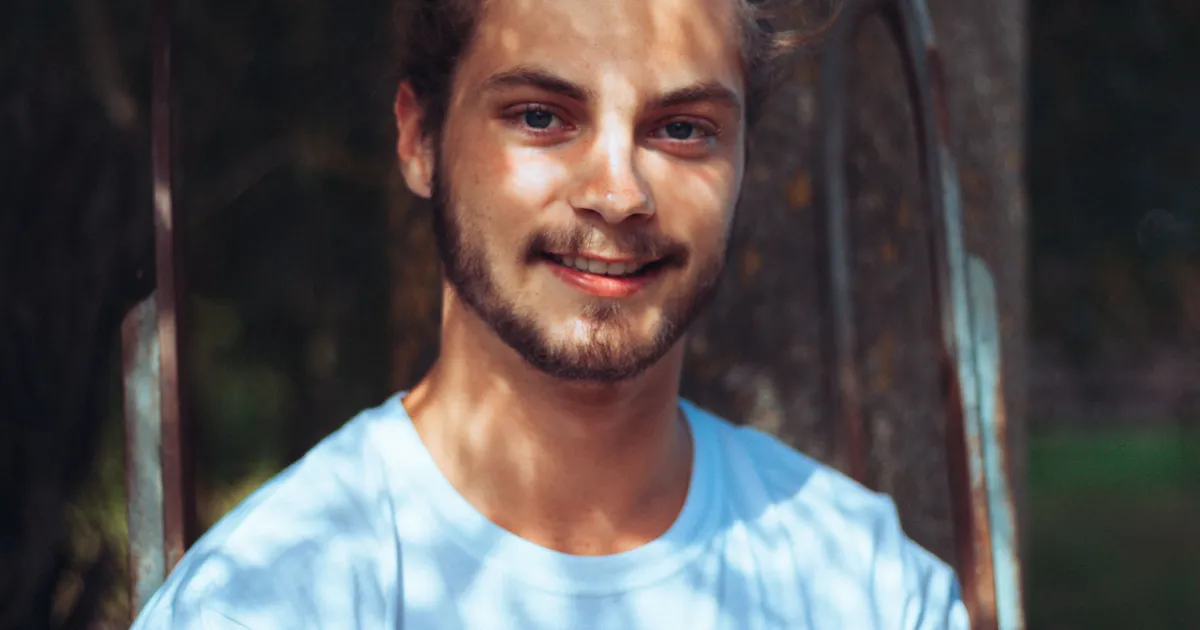 Jong Volk | ANDRèS: LEVENSGENIETER MET 1001 CREATIEVE PROJECTEN