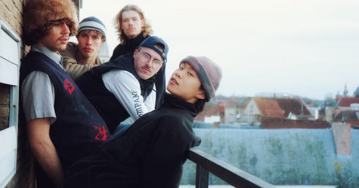 Jong Volk | Ciggy Sunday